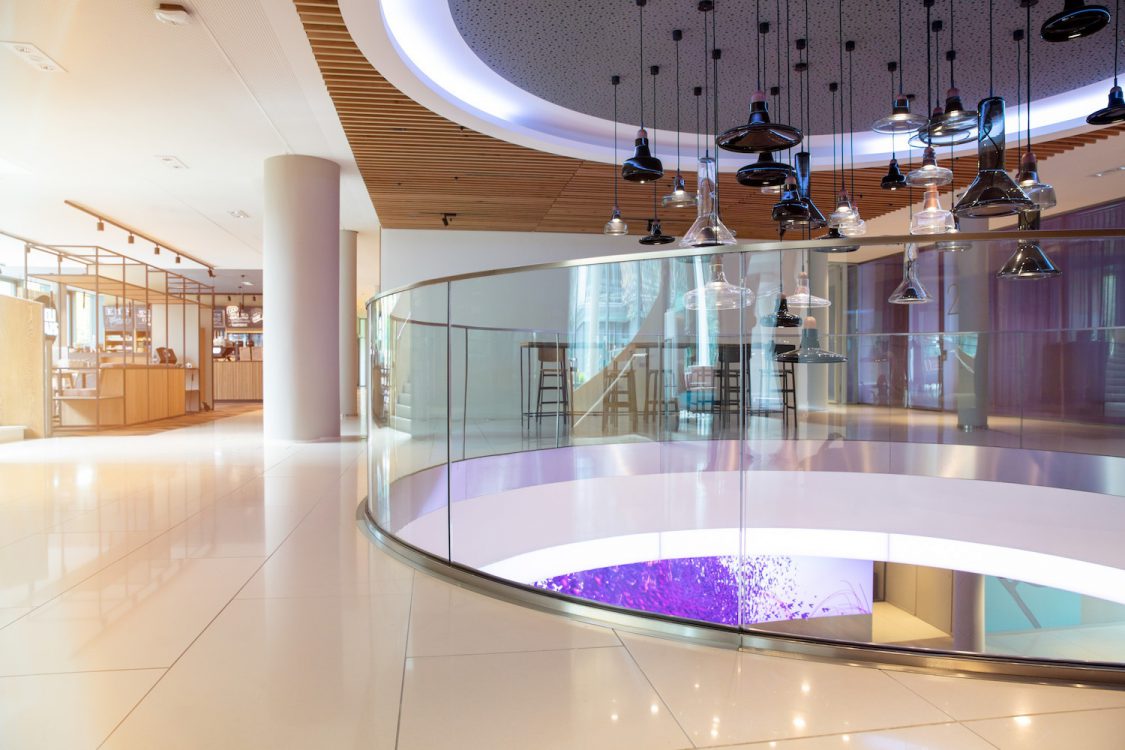 Vecos | Dynamische und hybride Arbeit mit Smarten Schließfachsystem